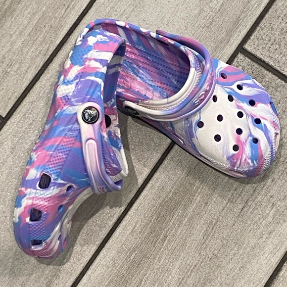 CROCS | Shoes | Crocs Classic Marbled Clogs Size J3 Used Still In ...
